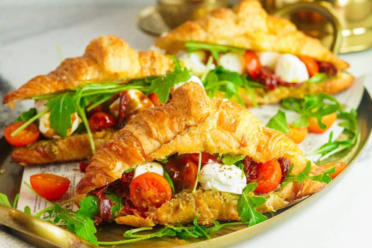 Caprese Croissant Sandwich - FalasteeniFoodie