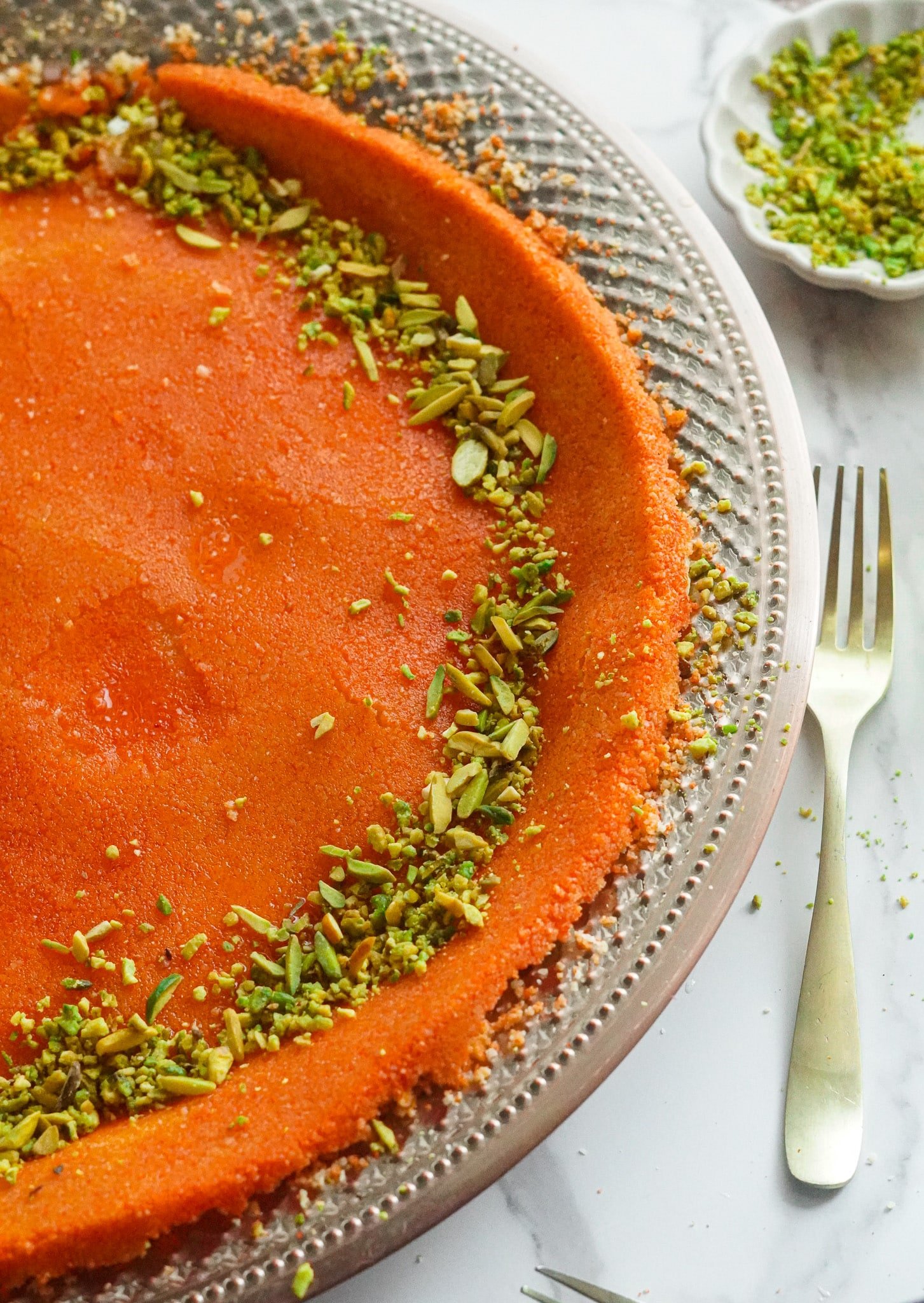 Knafeh Na'ameh (Nabulsi Knafeh) - FalasteeniFoodie