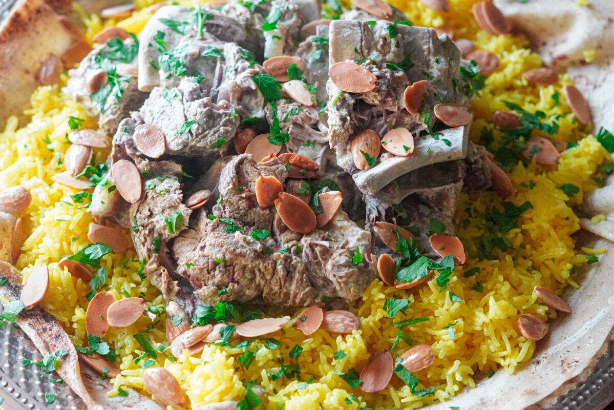 Authentic Jordanian Mansaf - FalasteeniFoodie
