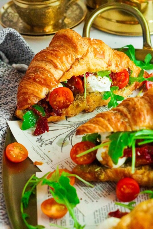 Caprese Croissant Sandwich - FalasteeniFoodie