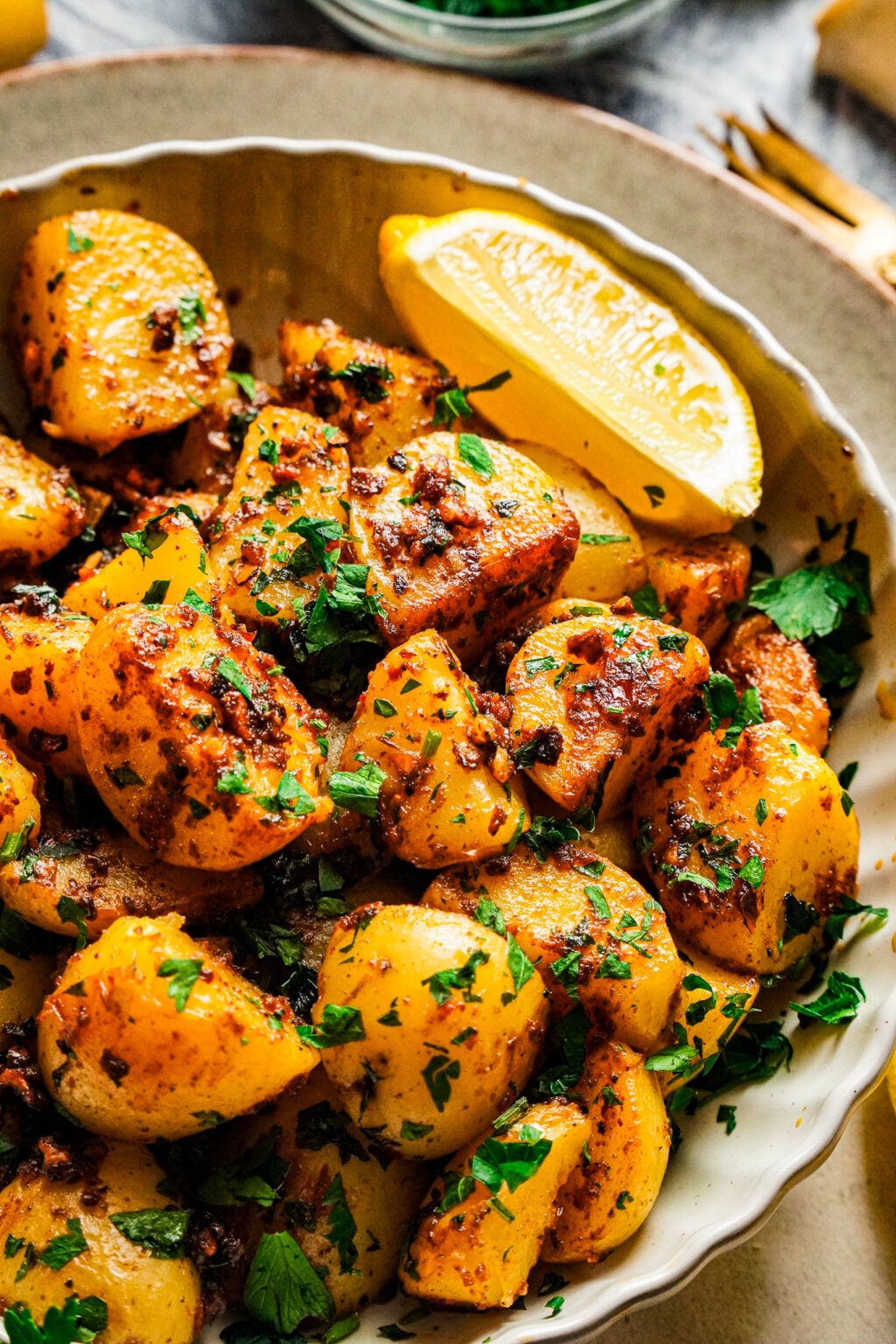 Batata Harra (Lebanese Spicy Potatoes) - FalasteeniFoodie