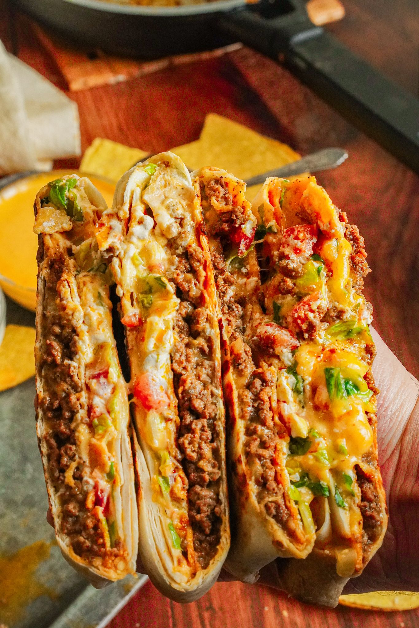 Taco Bell Crunchwrap Supreme - FalasteeniFoodie